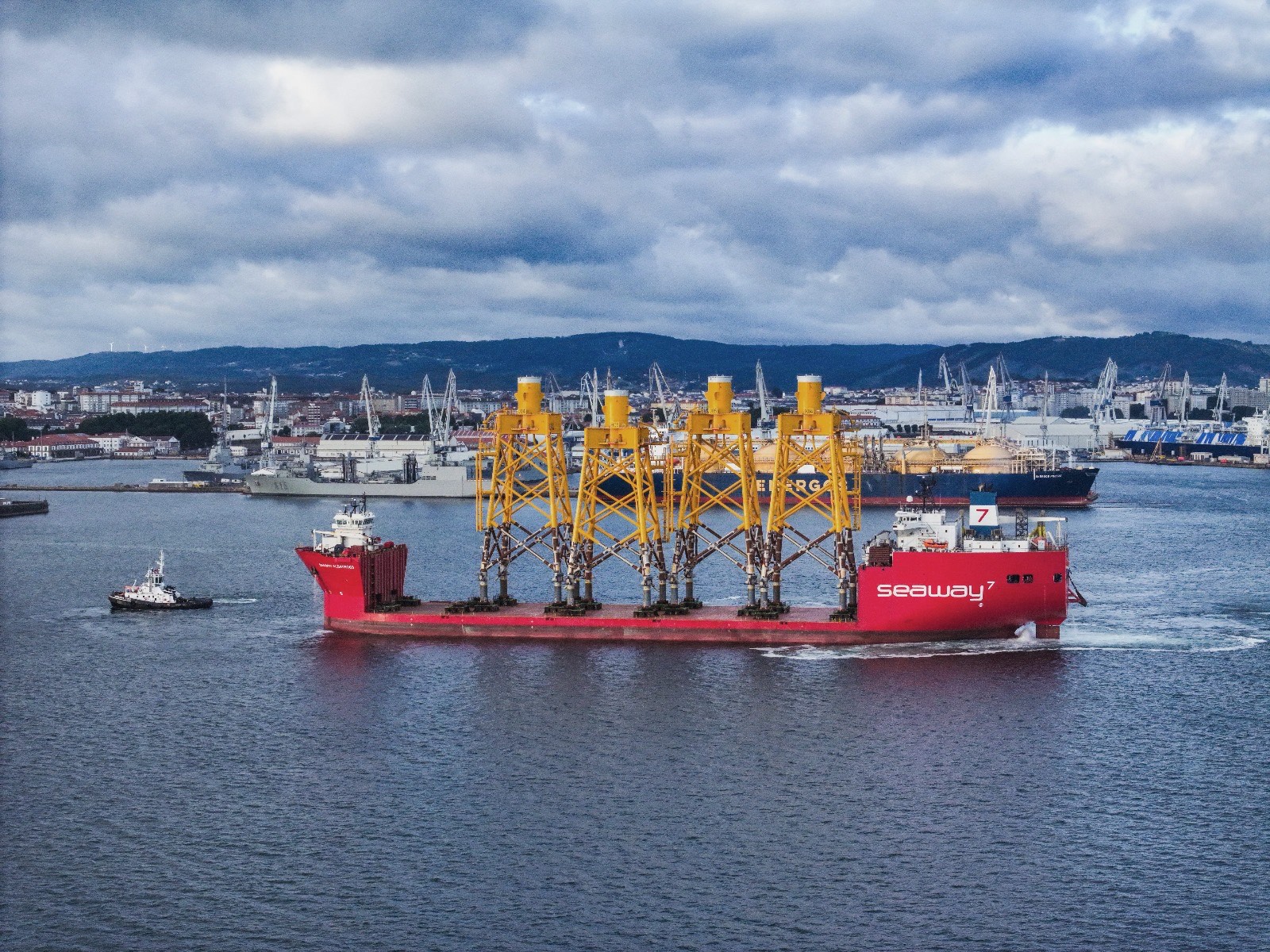 New milestone in offshore wind power - First jackets on their way to ...